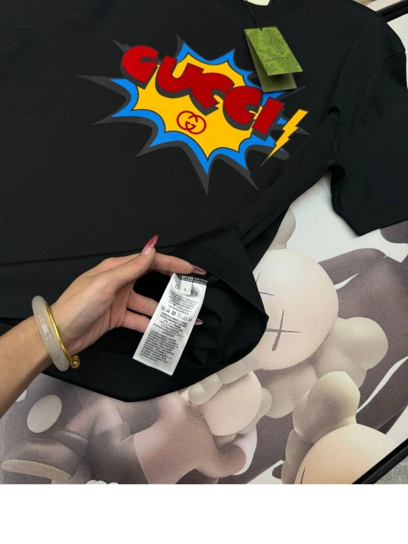Top mirror Gucci T-Shirts