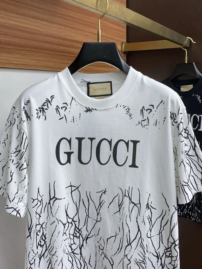 Inexpensive Gucci T-Shirts