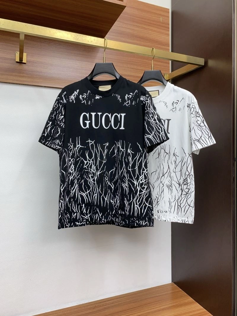 Inexpensive Gucci T-Shirts