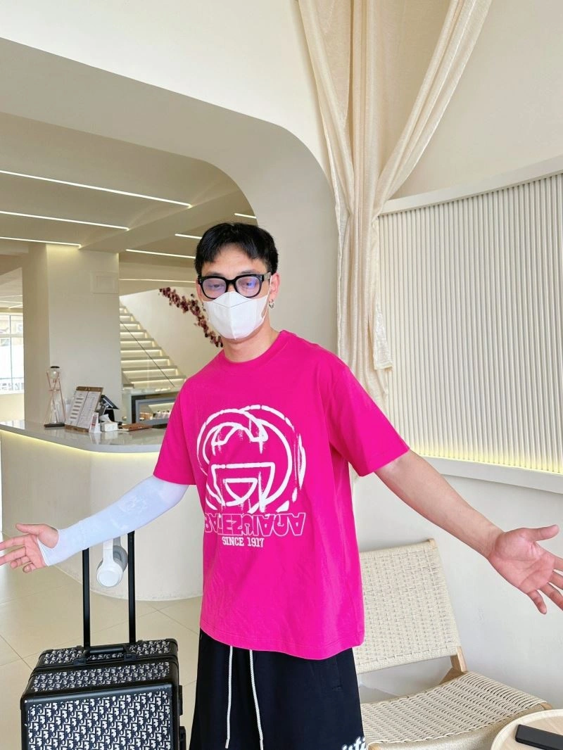 Reasonably priced Gucci T-Shirts