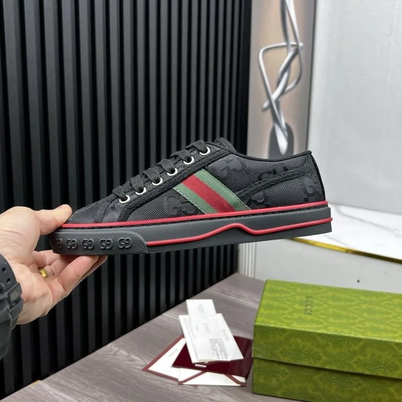 Cut-rate Gucci Tennis 1977