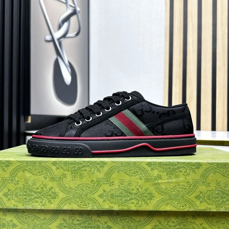 Cut-rate Gucci Tennis 1977