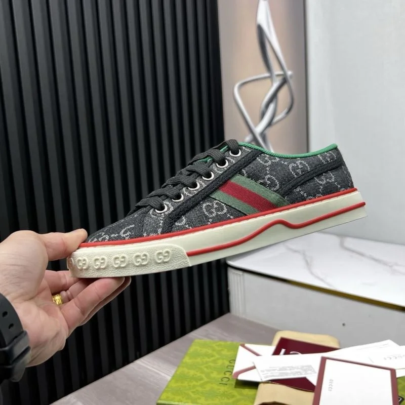 Cut-rate Gucci Tennis 1977