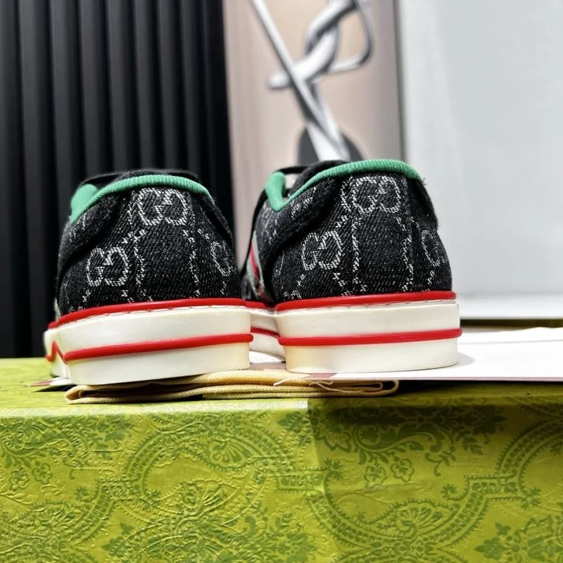 Cut-rate Gucci Tennis 1977
