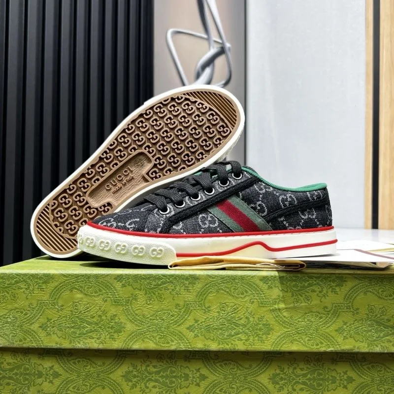 Cut-rate Gucci Tennis 1977
