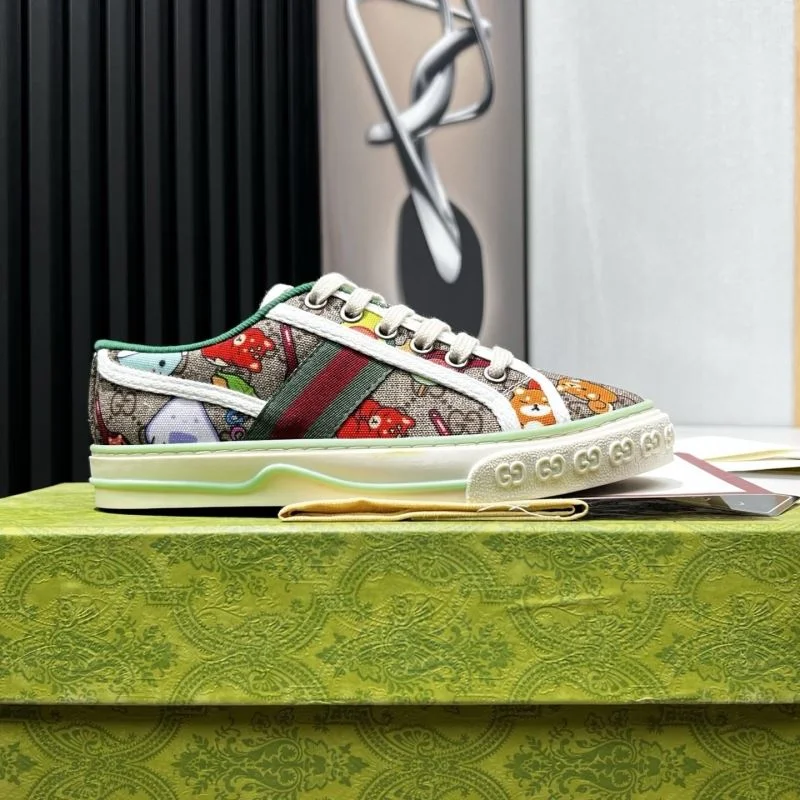 Mirror quality Gucci Tennis 1977