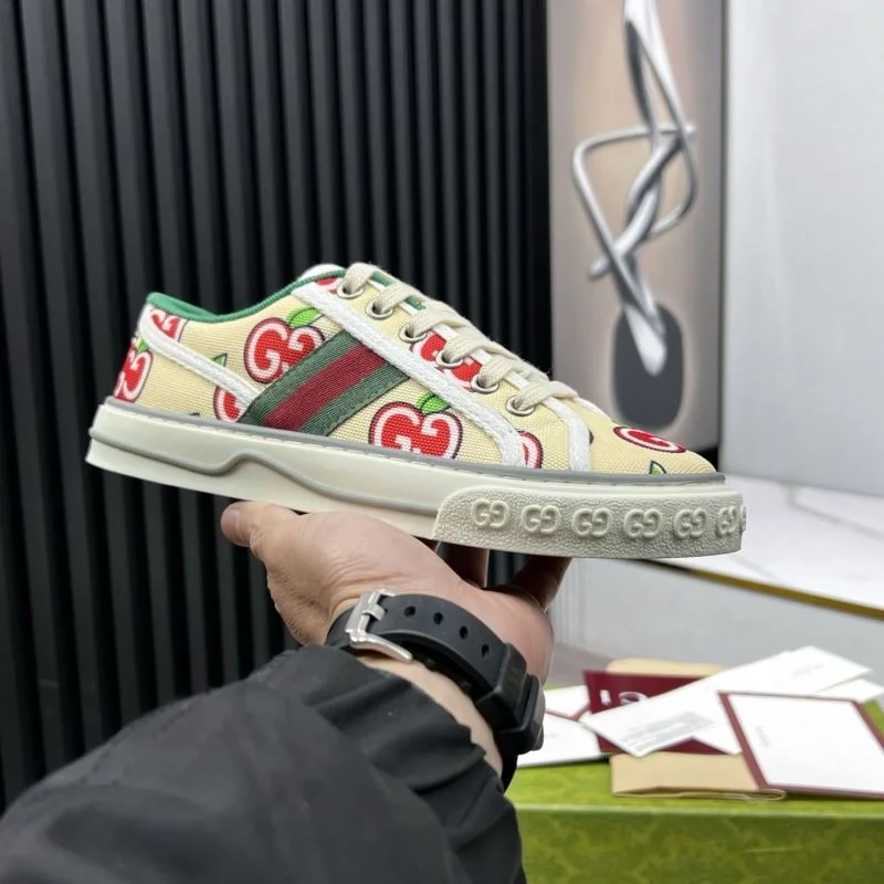 Gucci Tennis 1977