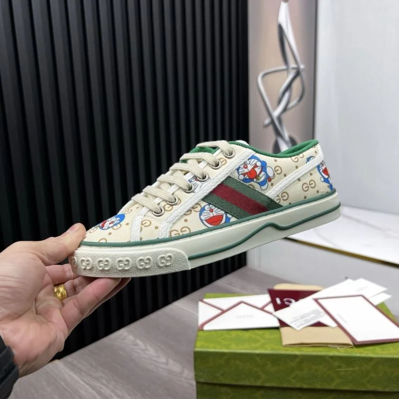 Brand-authenticated Gucci Tennis 1977