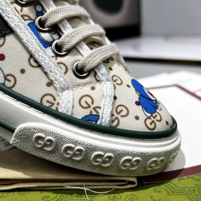 Brand-authenticated Gucci Tennis 1977