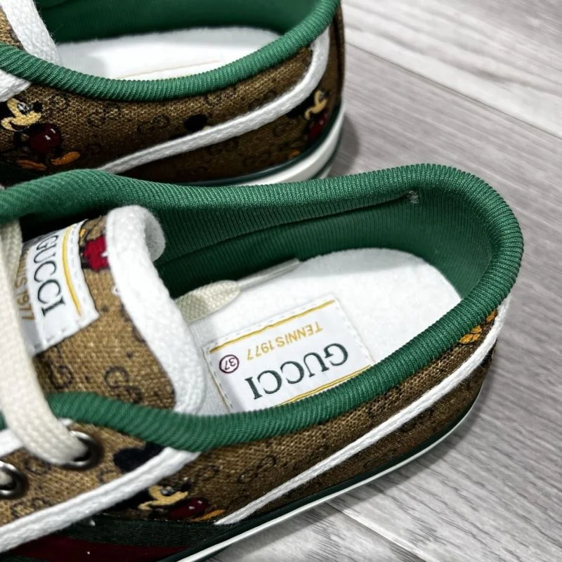Brand-original Gucci Tennis 1977