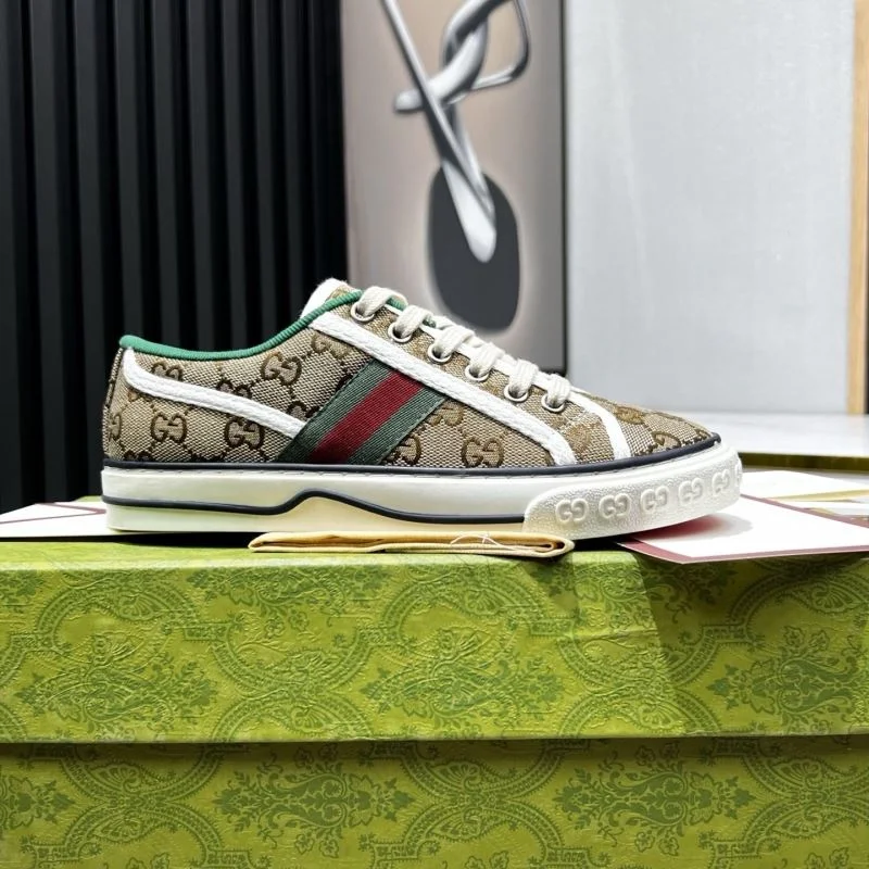 Exact replica Gucci Tennis 1977