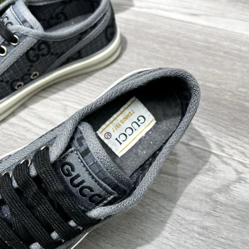 Indistinguishable Gucci Tennis 1977