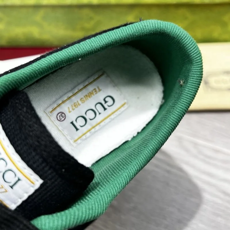 Perfect replica Gucci Tennis 1977