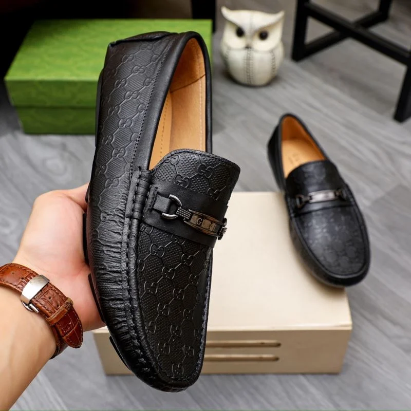 Value-priced Gucci Tods Shoes
