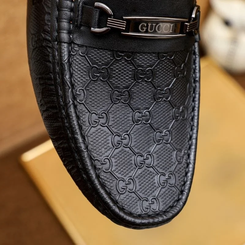 Value-priced Gucci Tods Shoes