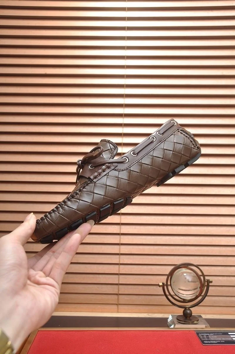 Value-priced Gucci Tods Shoes