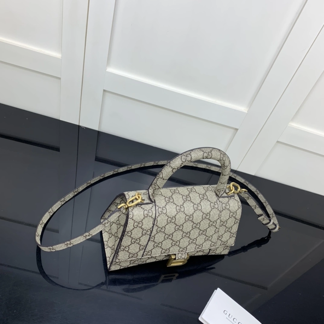 Exact replica Gucci Top Handle Bags