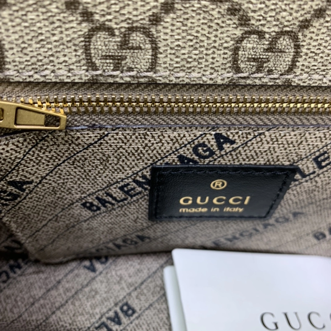 Exact replica Gucci Top Handle Bags