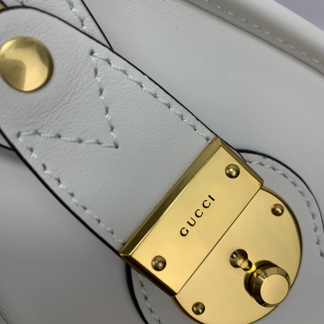 Inexpensive Gucci Top Handle Bags