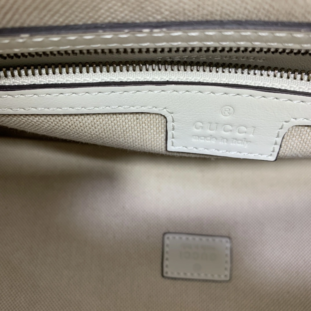 Inexpensive Gucci Top Handle Bags