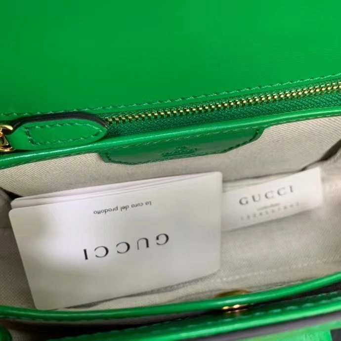 Accurate model Gucci Top Handle Bags