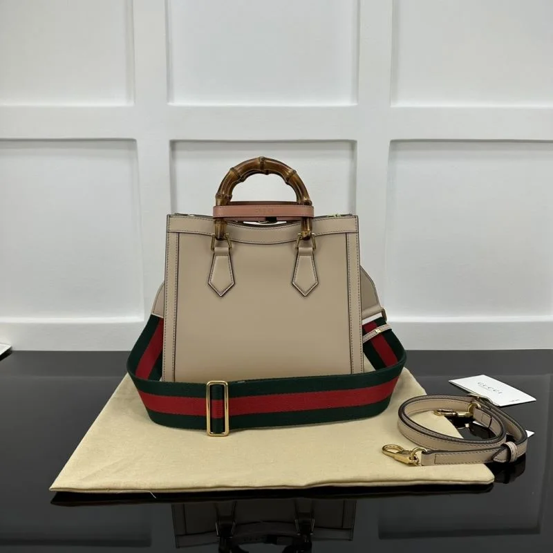 Bargain Gucci Top Handle Bags