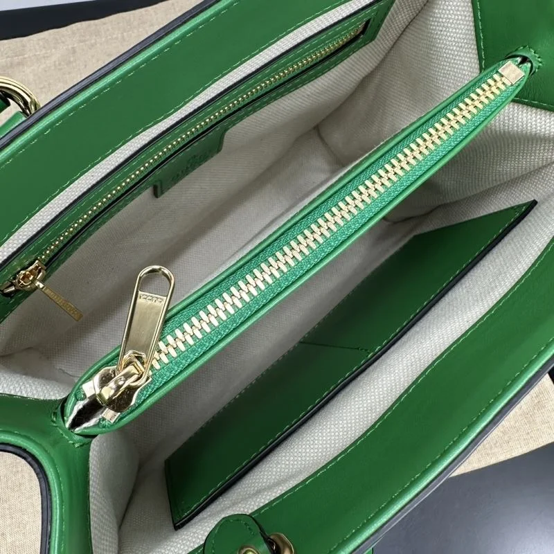 Accurate model Gucci Top Handle Bags