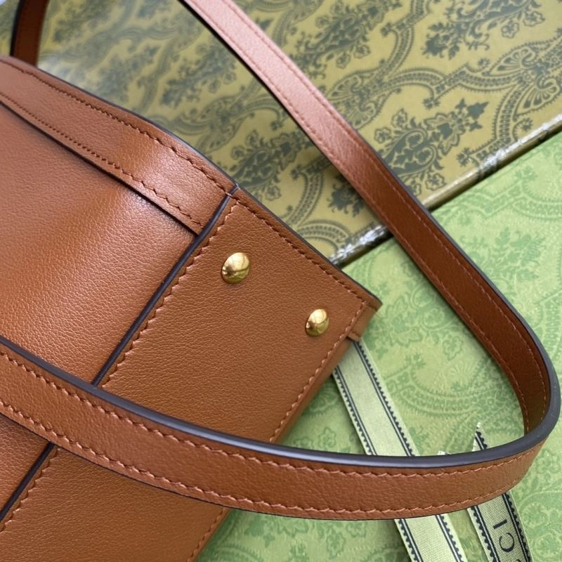 Top mirror Gucci Top Handle Bags