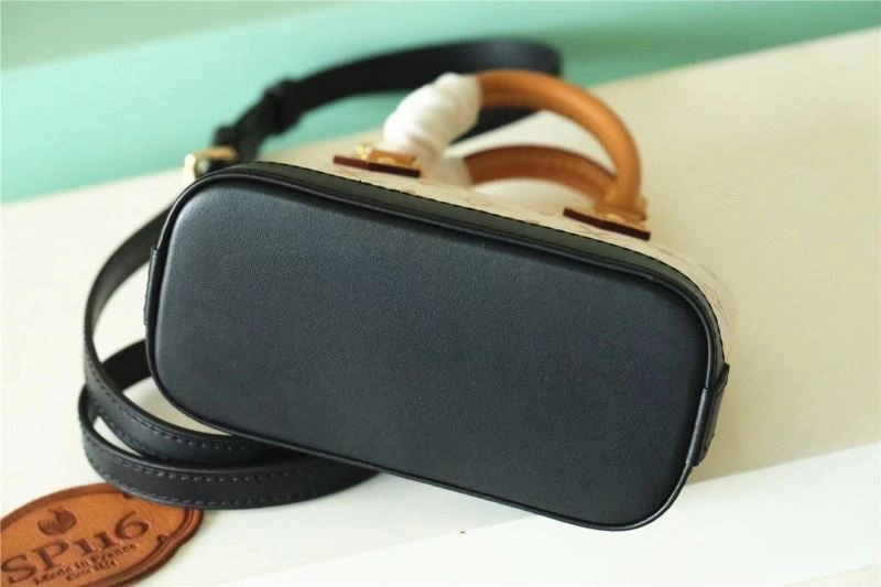 High accuracy Gucci Top Handle Bags