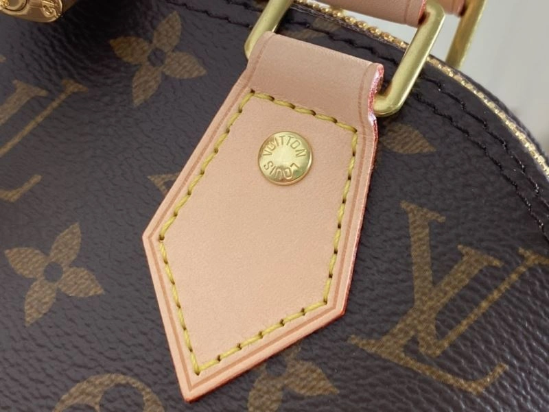 High fidelity Gucci Top Handle Bags