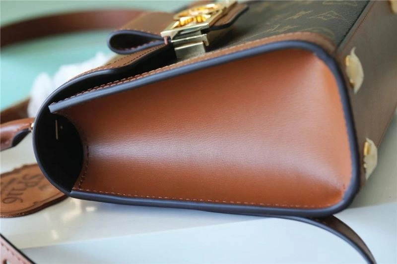 Brand-authenticated Gucci Top Handle Bags