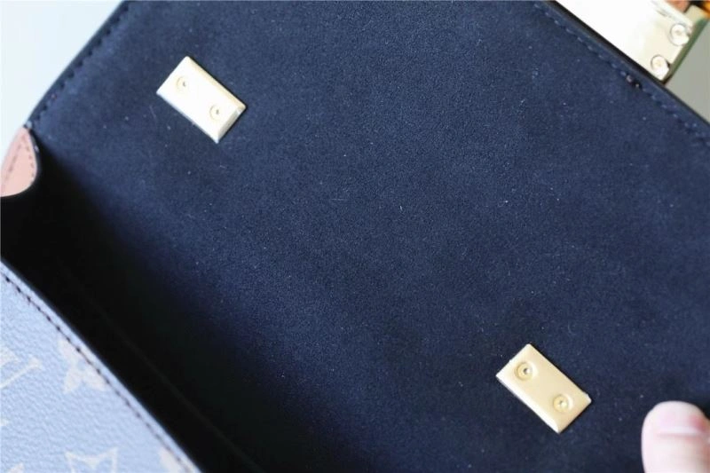 Brand-authenticated Gucci Top Handle Bags