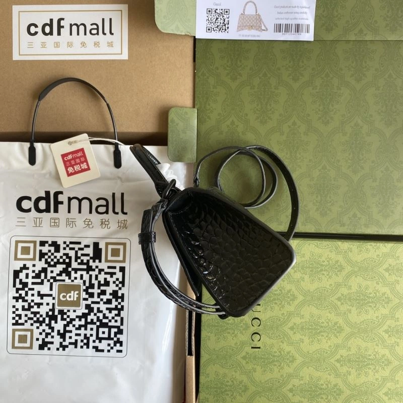 Accurate model Gucci Top Handle Bags