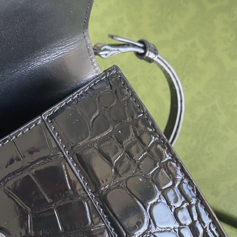 Accurate model Gucci Top Handle Bags