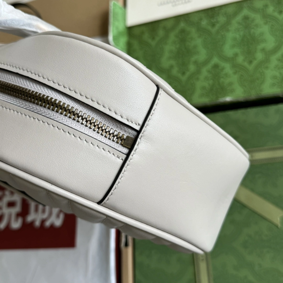 Top mirror Gucci Top Handle Bags
