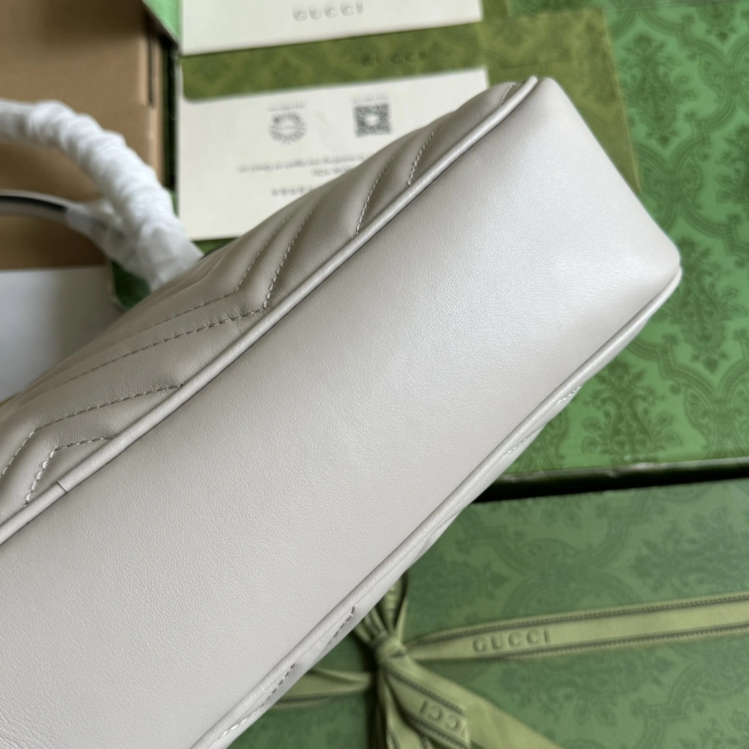 Top mirror Gucci Top Handle Bags