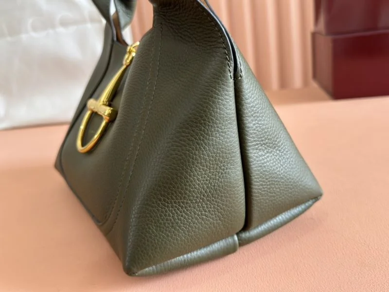 Accurate model Gucci Top Handle Bags