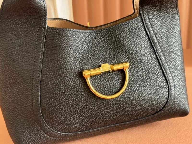 Top mirror Gucci Top Handle Bags