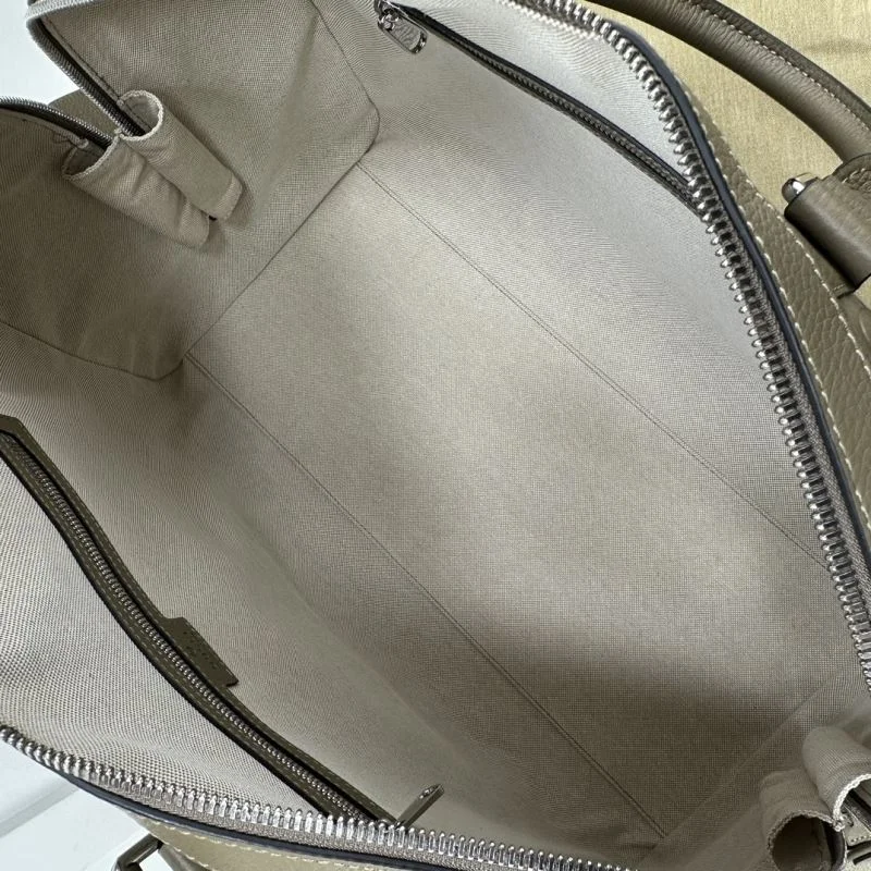 Discounted Gucci Travel Bags