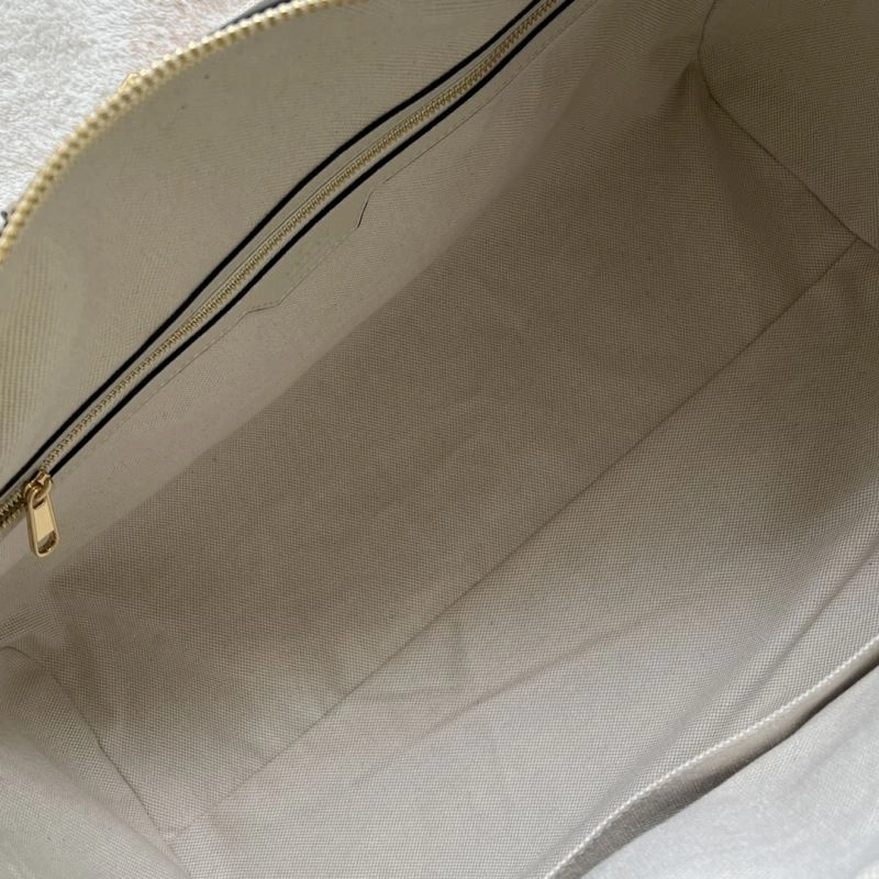 Low-cost Gucci Travel Bags