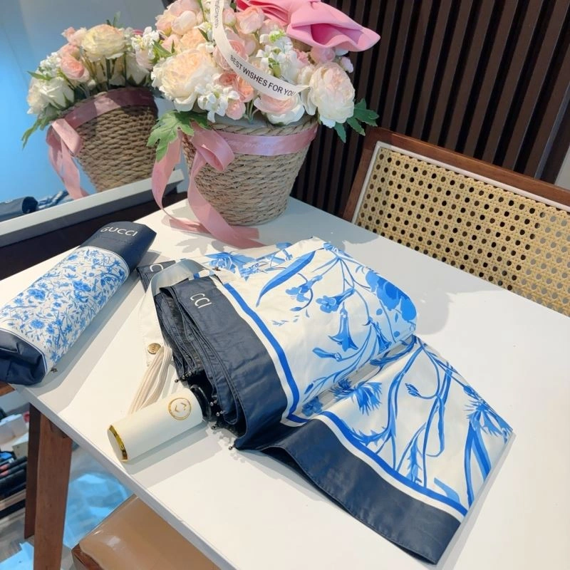 Brand-authenticated Gucci Umbrella