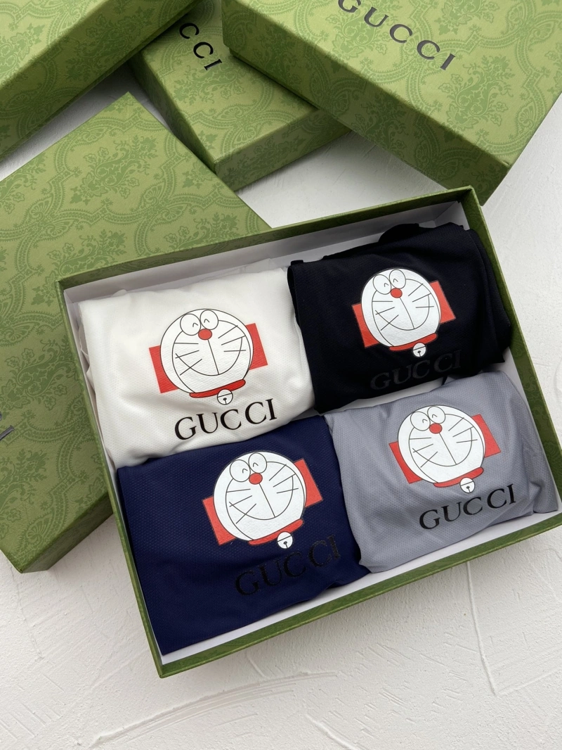 Accurate model Gucci Underwear