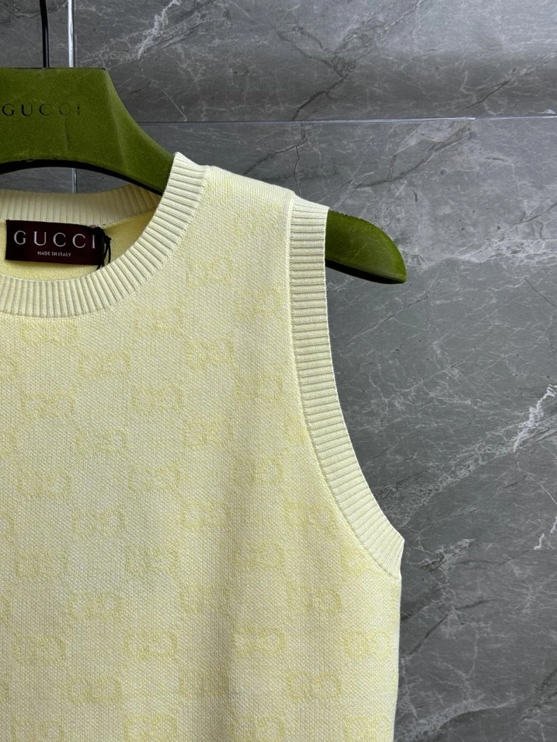 Low-cost Gucci Vest