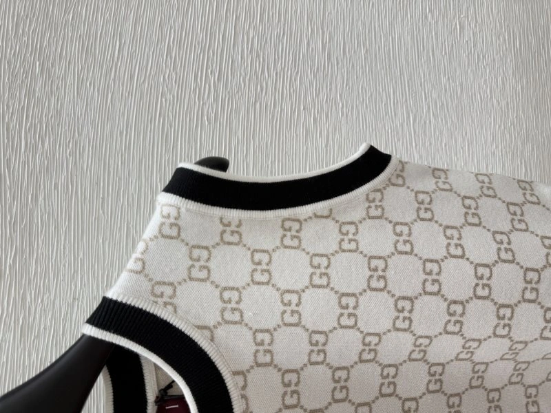 Accurate model Gucci Vest