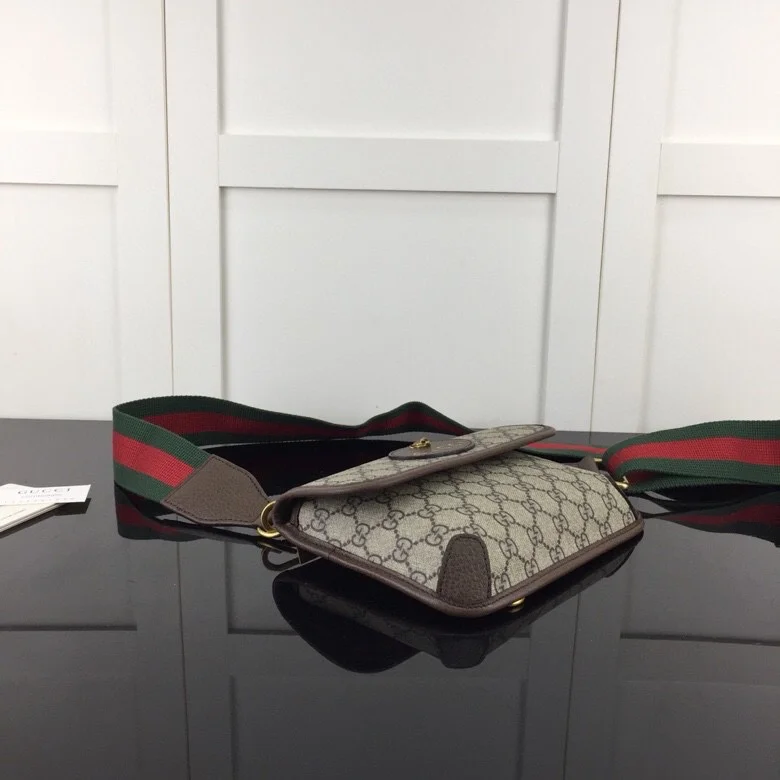 Accurate model Gucci Waist Chest Packs