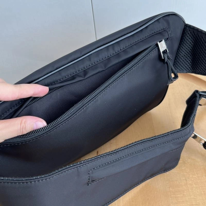 Bargain Gucci Waist Chest Packs