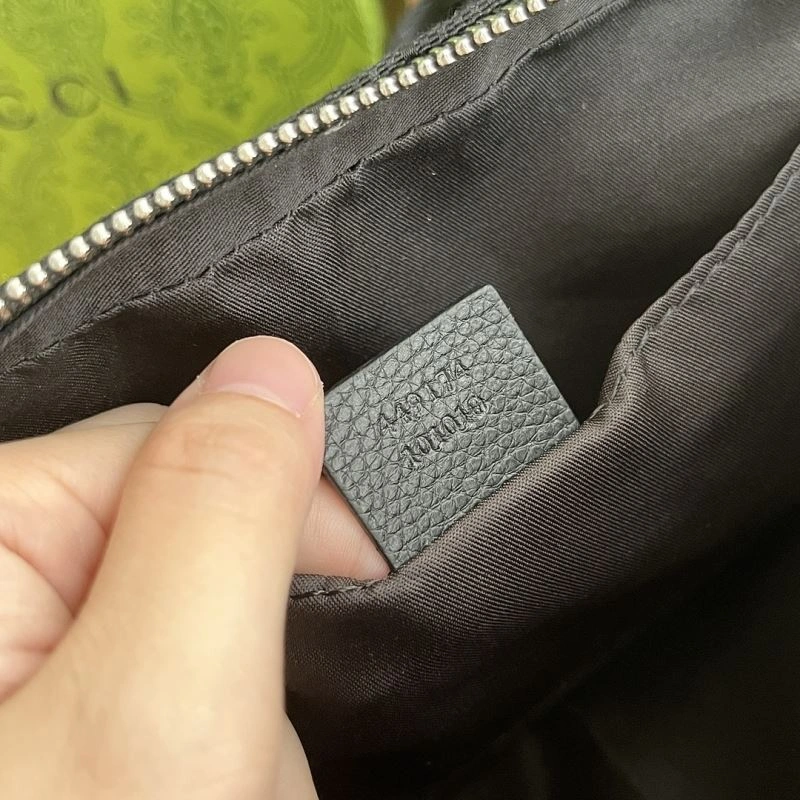 Cut-rate Gucci Waist Chest Packs