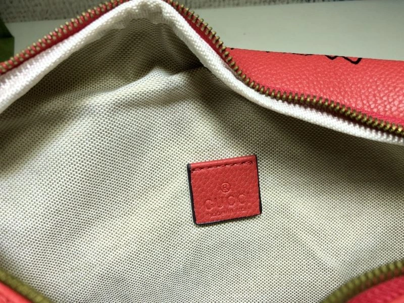 Bargain Gucci Waist Chest Packs