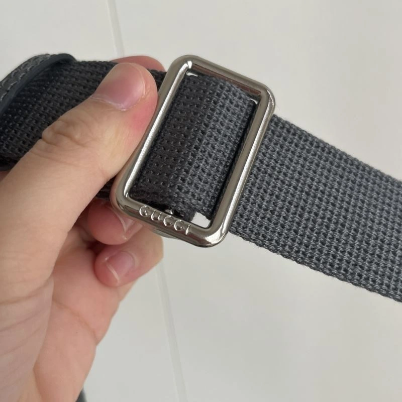 Low-cost Gucci Waist Chest Packs