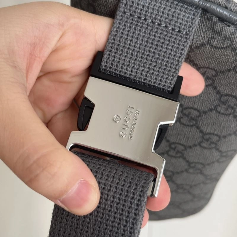 Low-cost Gucci Waist Chest Packs